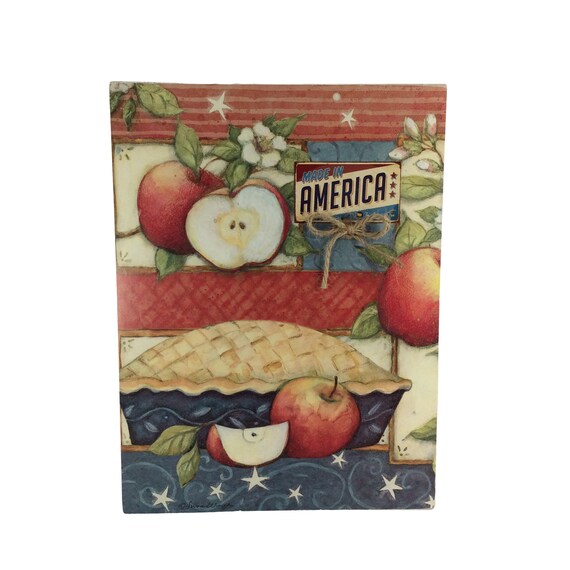 Patriotic Apple Pie