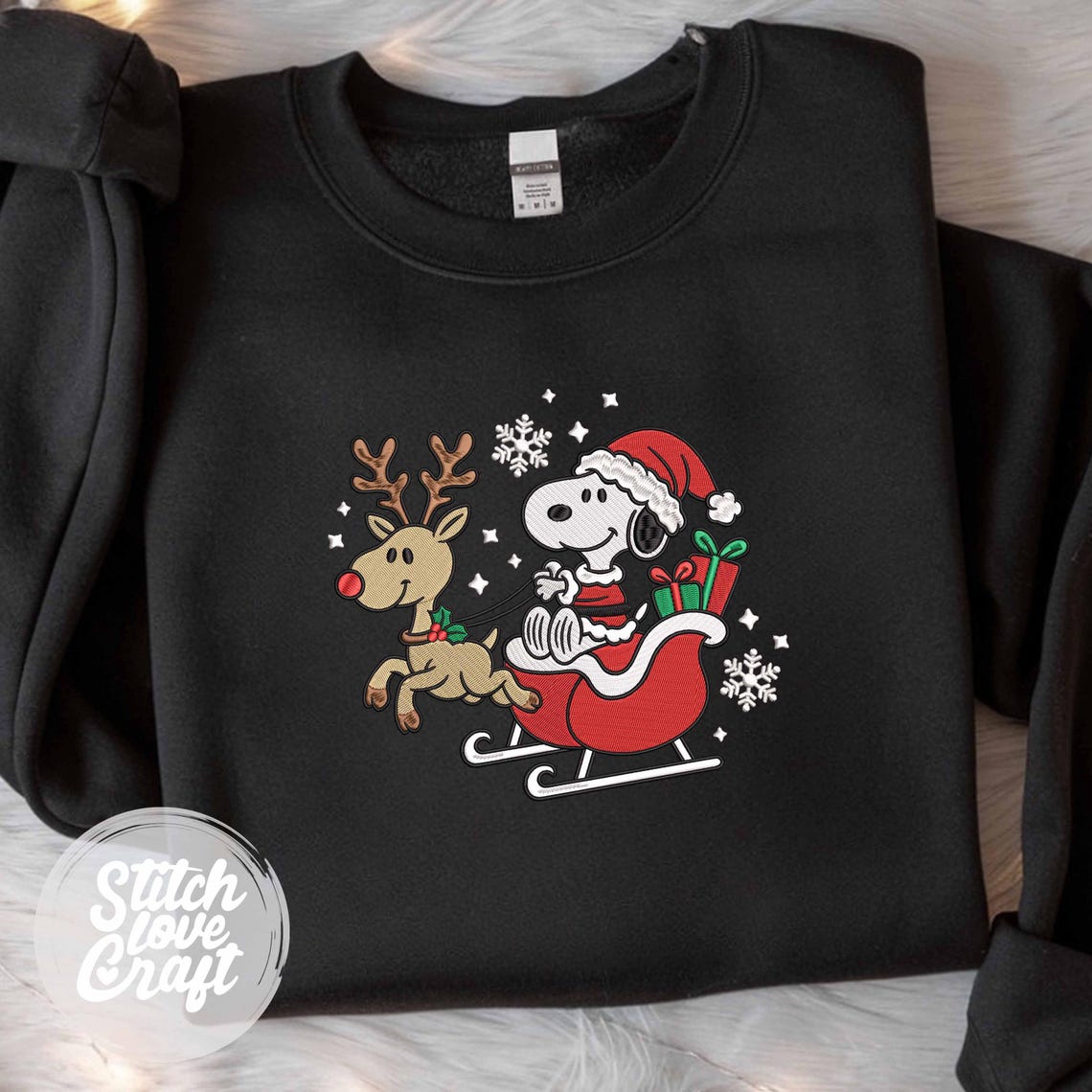 Christmas Embroidery Design: Winter Snow, Reindeer, Classic Cartoon Dog ...
