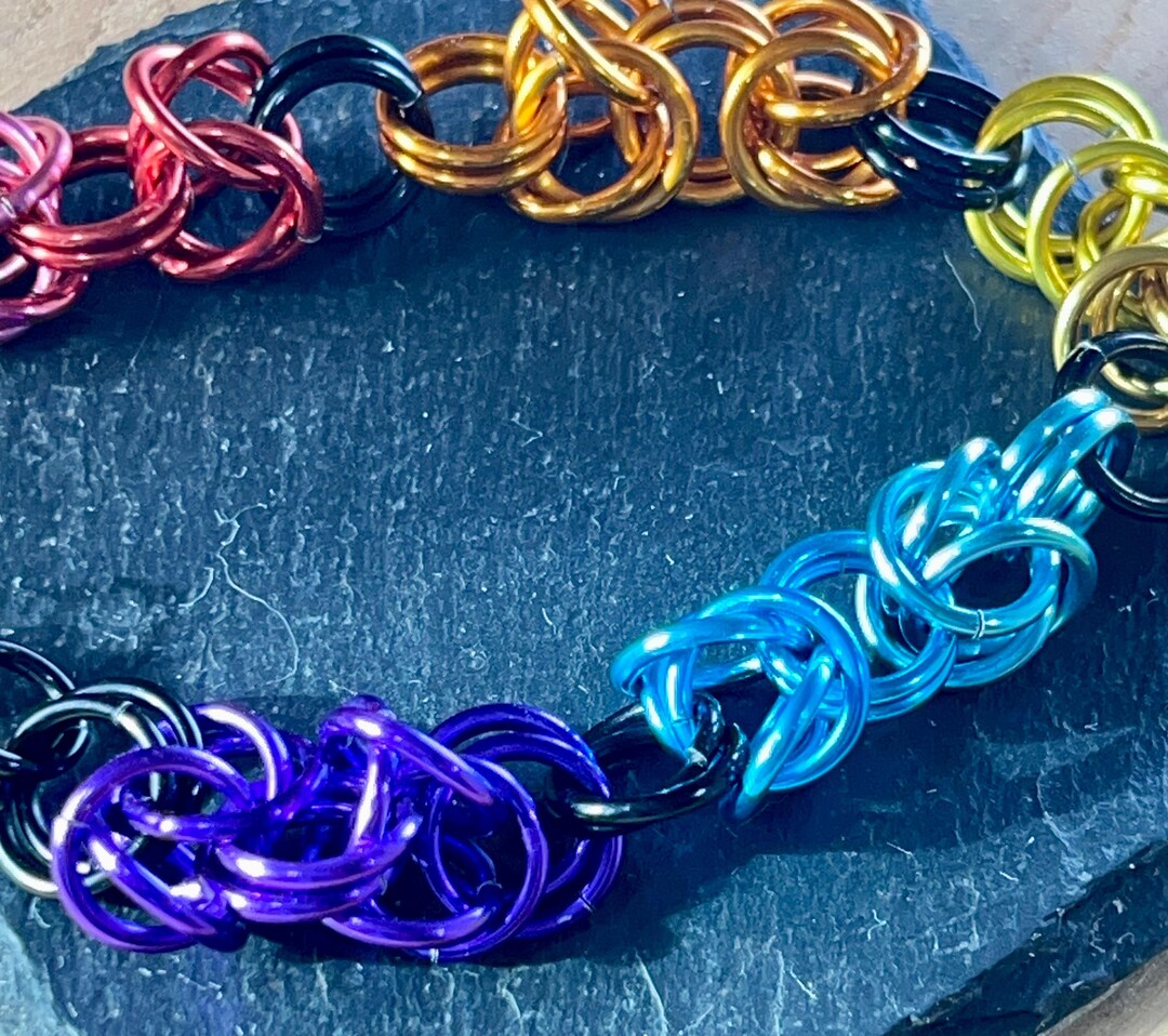 Rainbow Byzantine Chainmaille Bracelet: Anodized Aluminum, Celtic ...