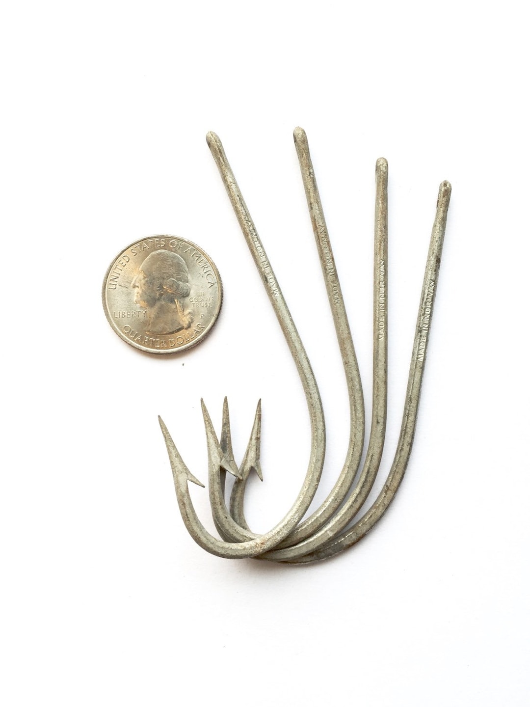 Fishing Hooks O. Mustad and Son Medium Norway Set of 4 - Etsy