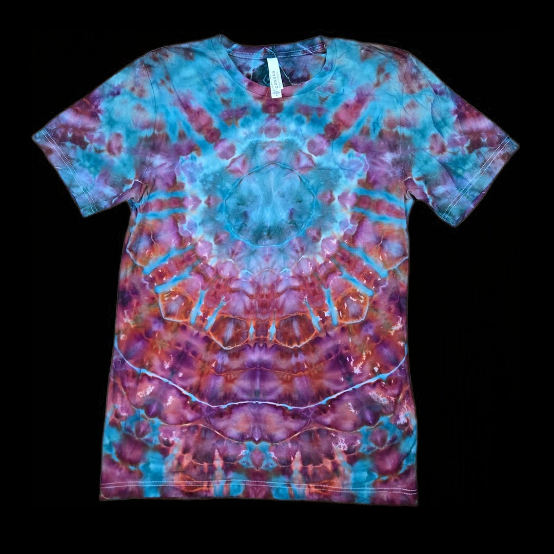 Psychedelic Tie Dye T-shirt, Unisex Size Medium, Purple and Turquoise ...