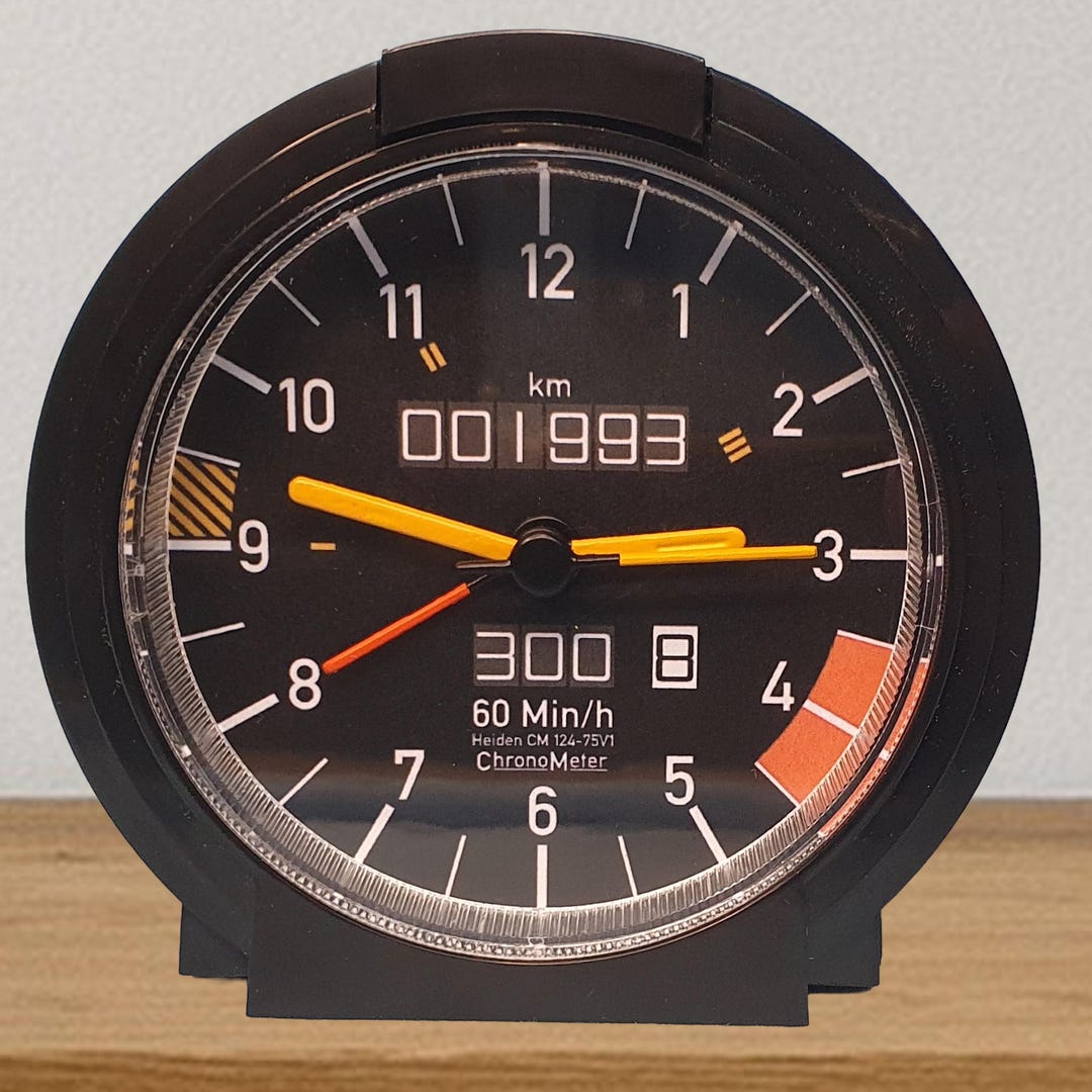 Handmade Speedometer Alarm Clock in Mercedes W124 Style – Individually ...