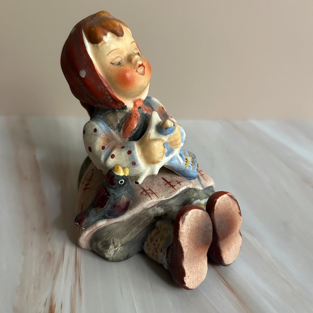 Vintage Hummel Girl Figurine - Made in Occupied Japan - Etsy