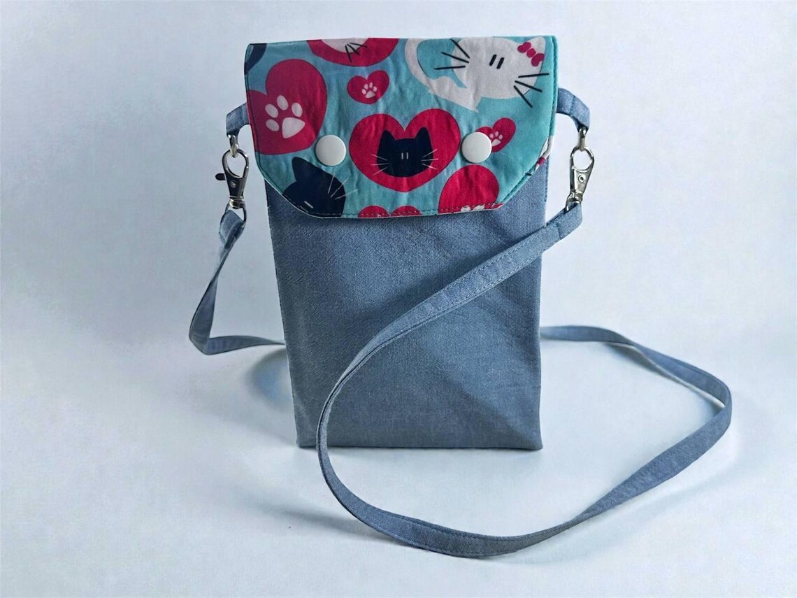 Crossbody Phone Bag PDF Pattern | Small Fabric Purse With Flap ...
