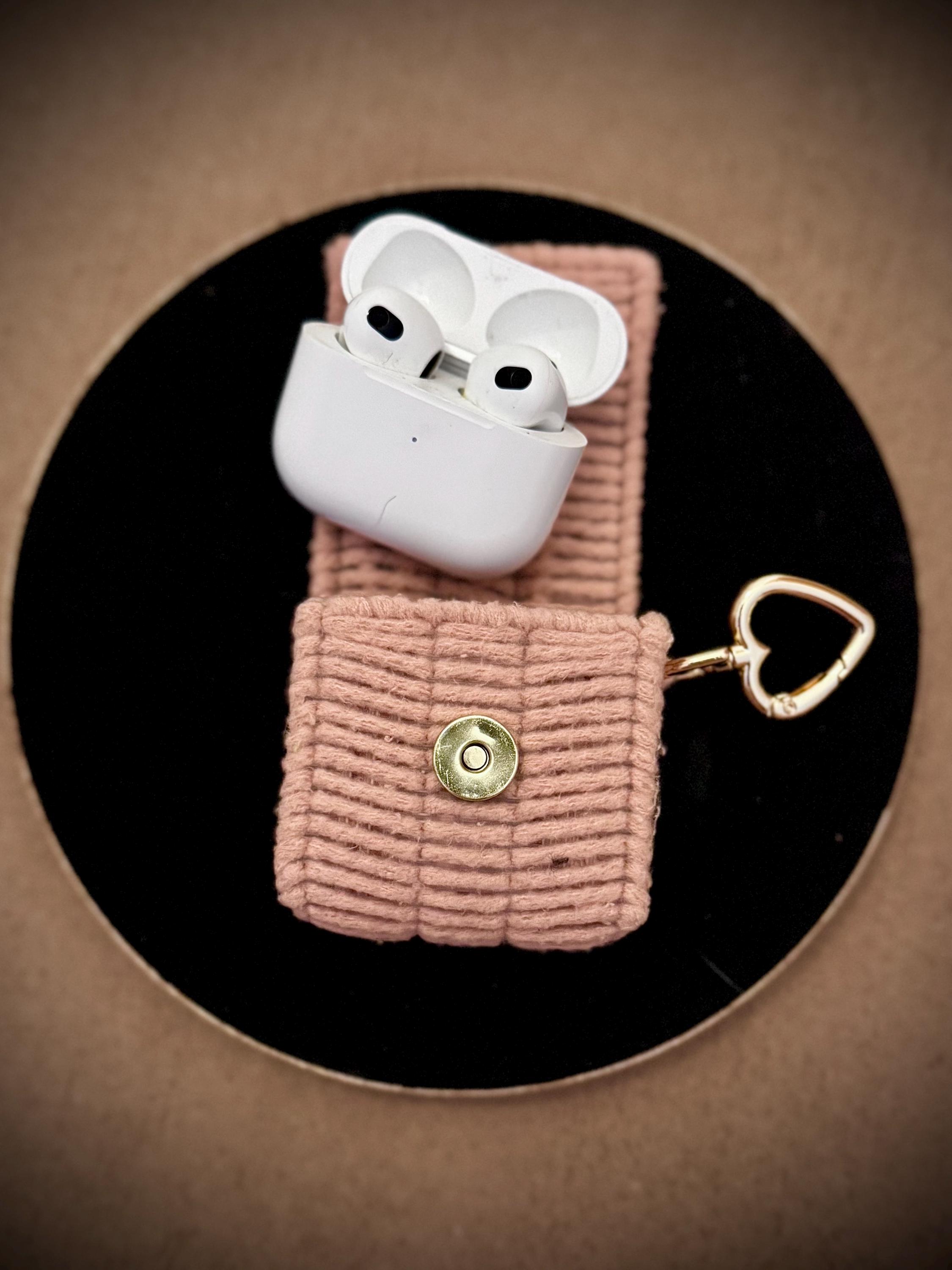 Handmade Plastic Canvas Cozy Heart AirPod Keychain Case - Etsy