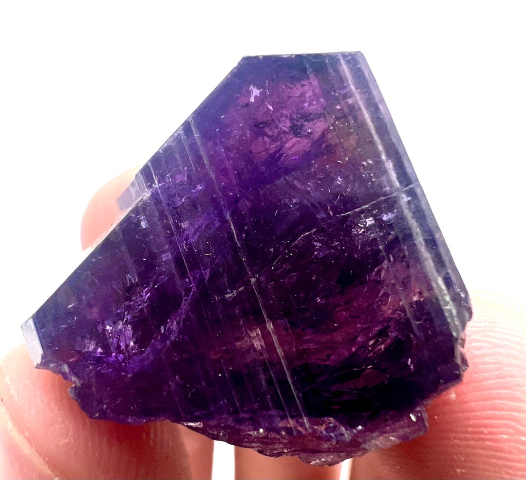 77 Carat Terminated Celestial SCAPOLITE Crystal: Collector's Specimen, Pakistan - Etsy France