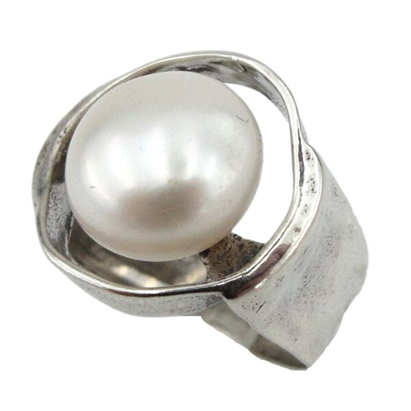 Big Pearl Ring - Etsy