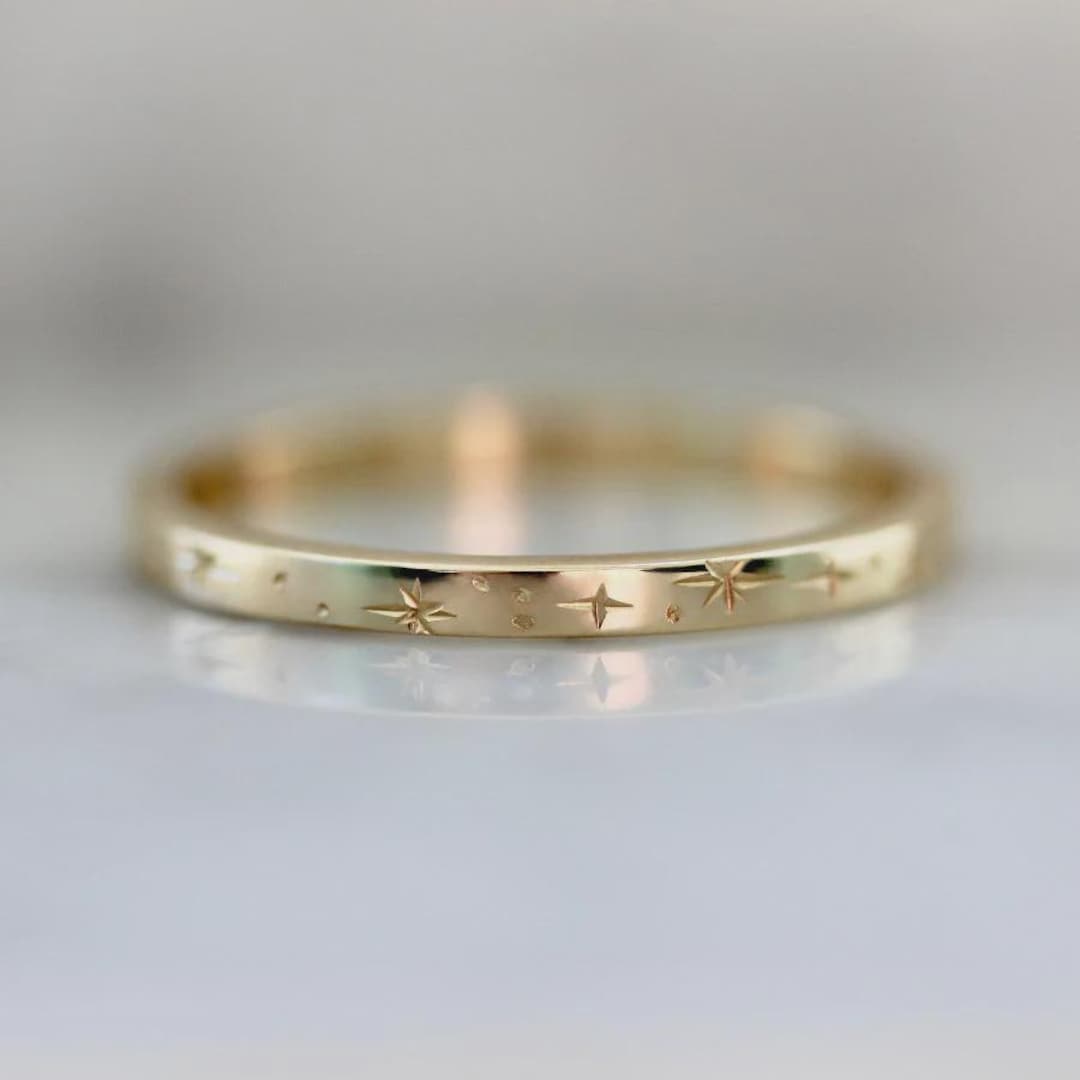 14k Solid Gold Star Engraved Ring: Dainty Celestial Band - Etsy