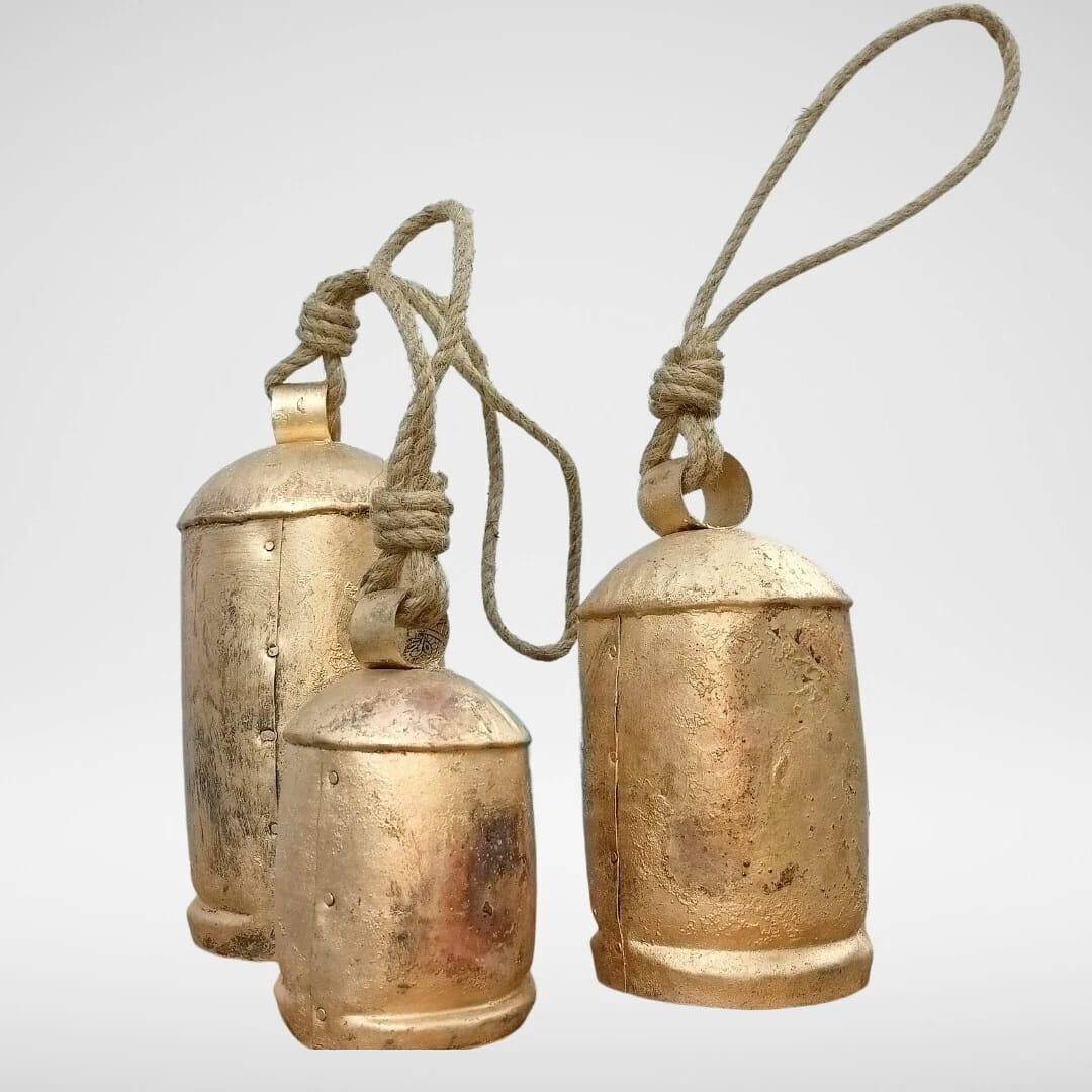 Set of 3 Vintage Christmas Cow Bells, Rustic Brass Finish - Etsy