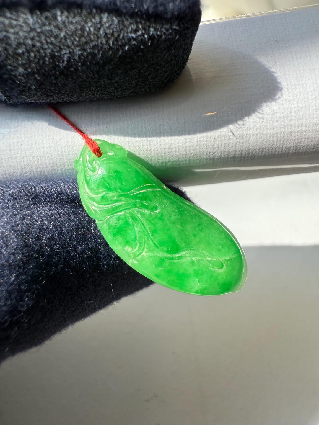 Vintage Natural Burmese Green Jade Jadeite Hand Craved Lucky Sweet Pea ...