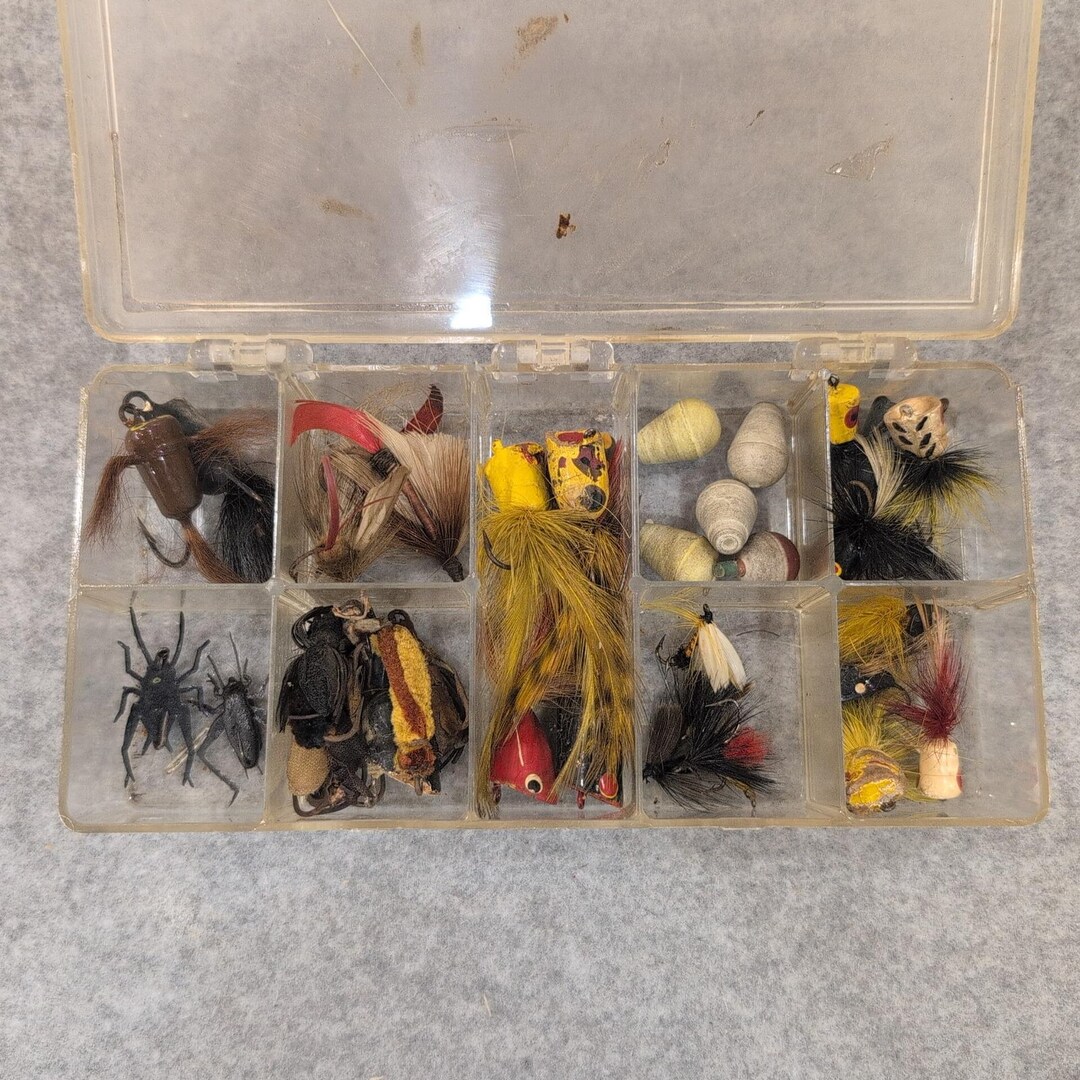 Box of Vintage Fishing Lures Lot Fly Fishing Lures Baits Lure Set - Etsy