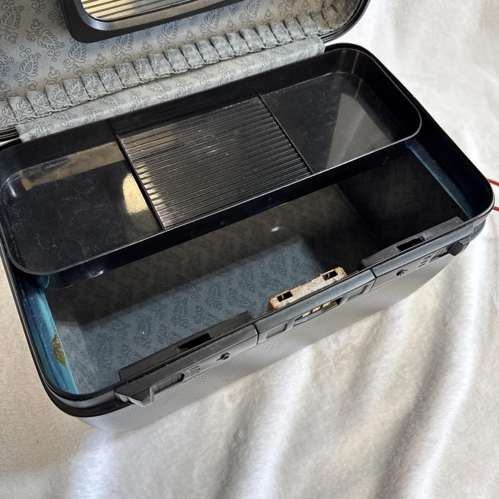 Prince ISO 9001 Black Hard Shell Train Case Makeup Cosmetic Travel ...
