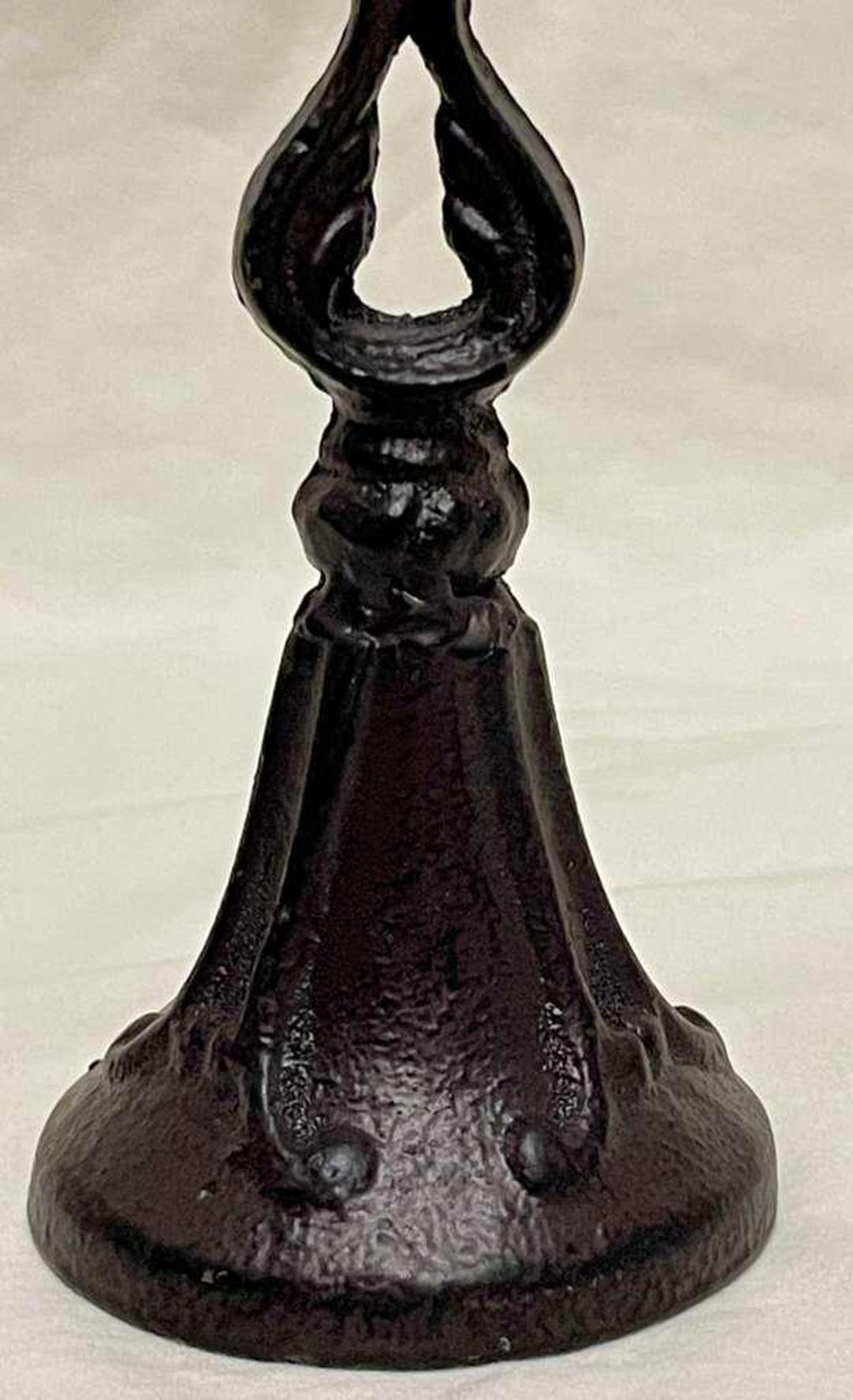 Vintage Cast Iron Farmhouse Dinner Bell – 5” – Rustic Outdoor or Indoor ...