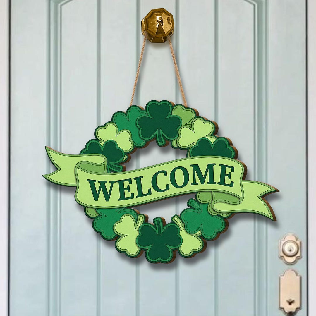 St Patrick’s Day Welcome Door Sign, Shamrock Wreath Wooden Door Hanger ...