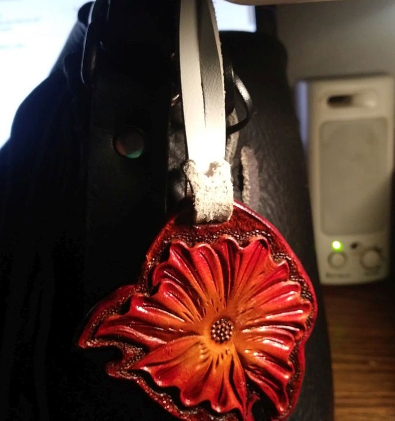 Handmade Leather Flower Charm Flower Zipper Pull Floral - Etsy