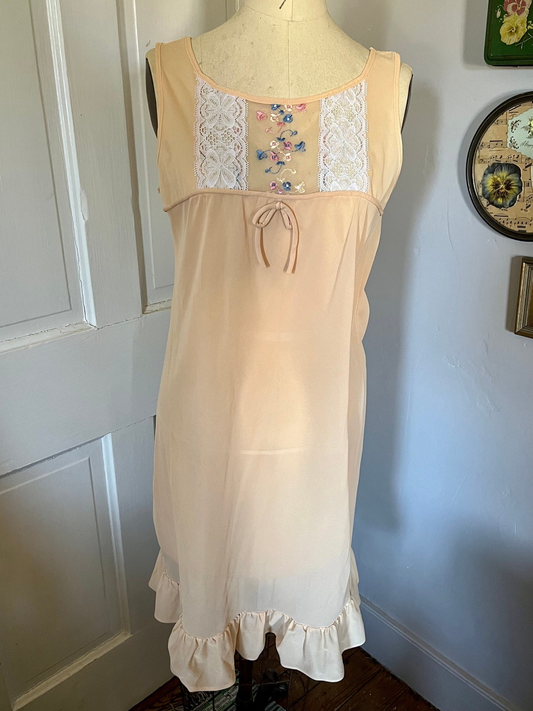Nightgown Negligee Sleepwear Vintage Beige Cafe Au Lait With White Lace ...