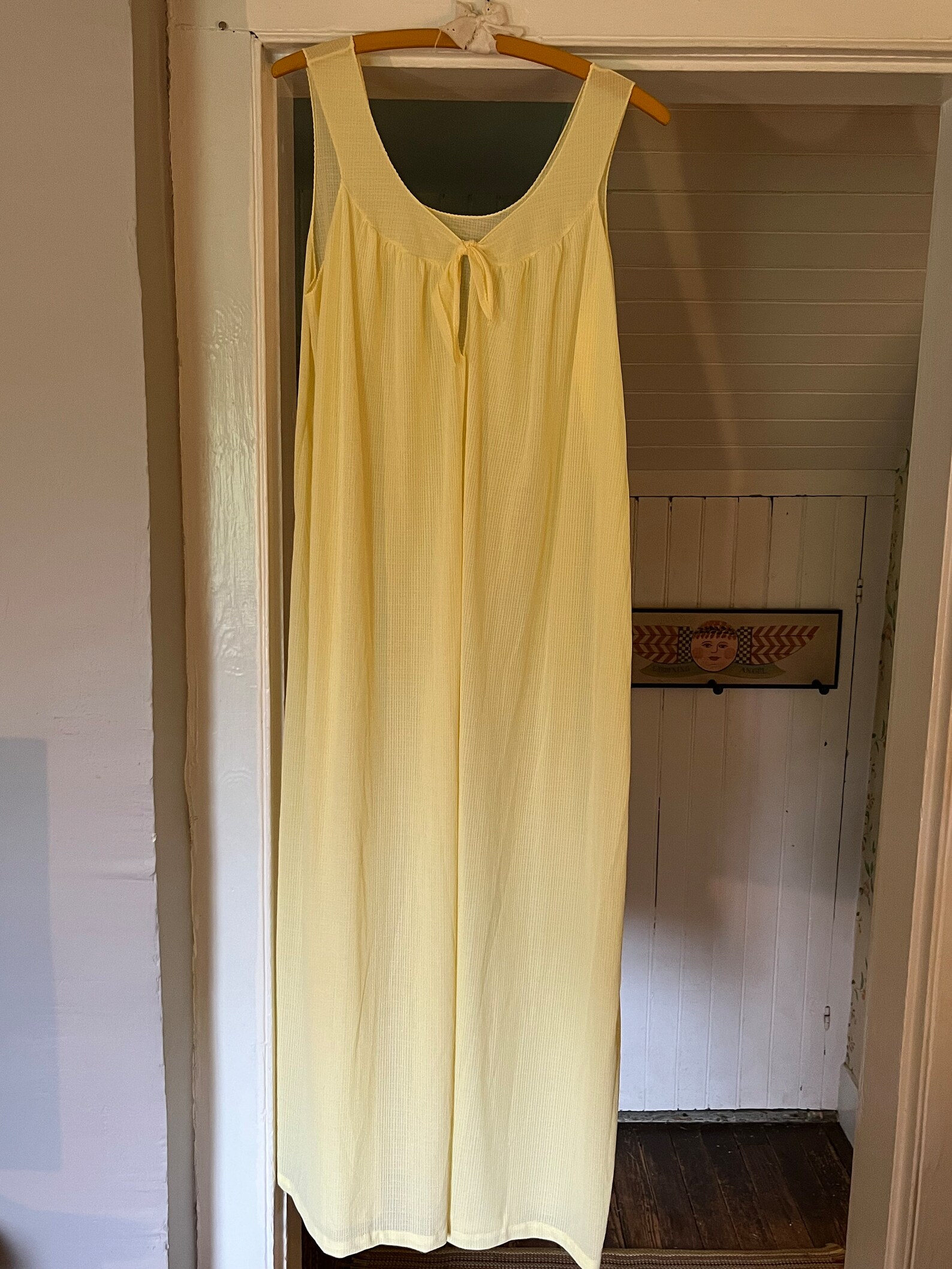 Negligee Vintage Yellow Negligee With Sash Tie Neck in Woven Pattern ...