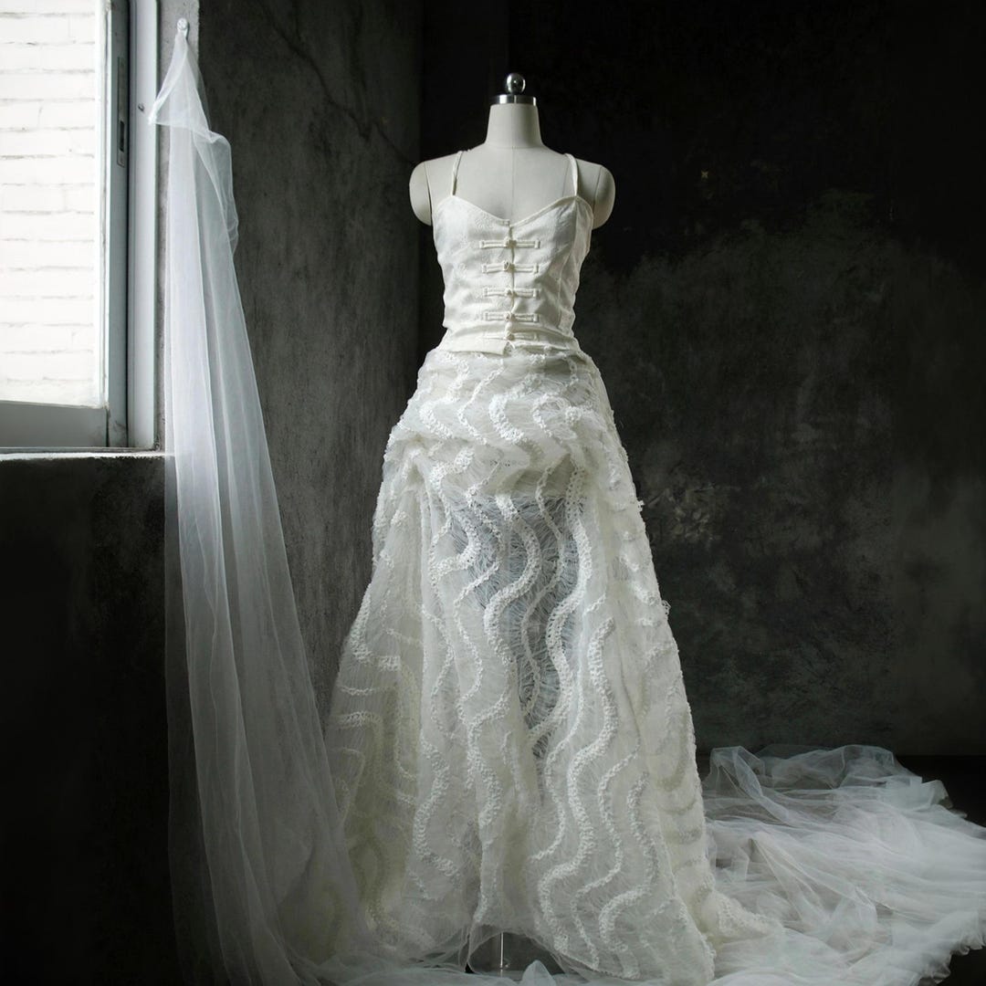 Textured Mesh Fabric - 3D Open Weave Sheer Textile for Vintage Style ...