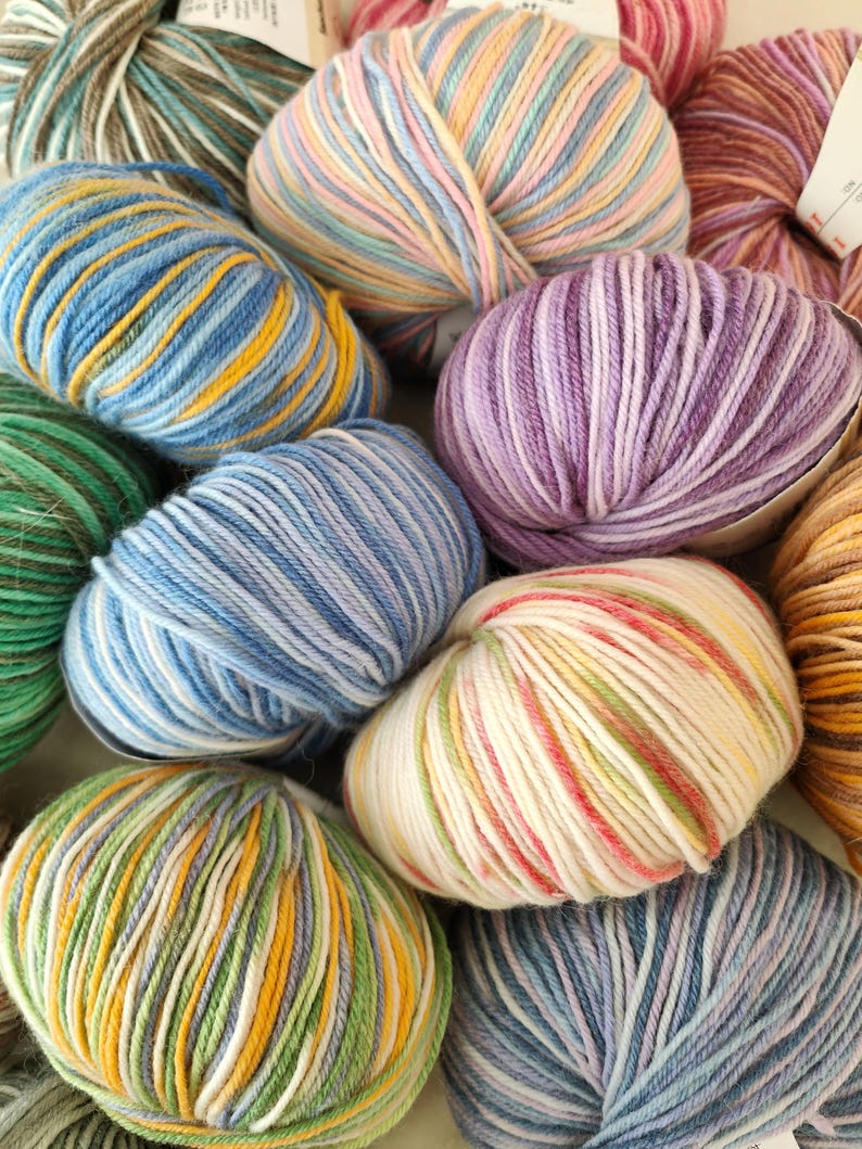 Rainbow Gradient Wool Yarn Skein: Medium Weight for Knitting, Crochet ...