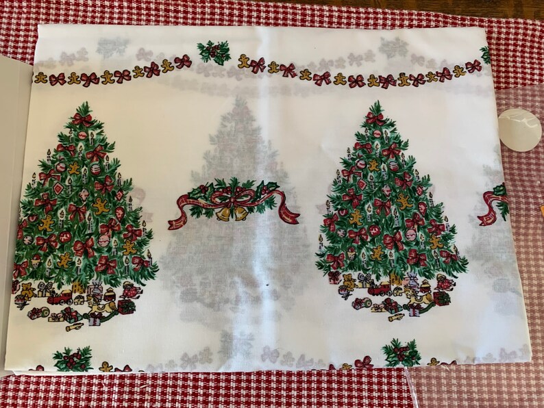 Rare Royal Linens Johnson Bros. Victorian Christmas Tablecloth - Etsy