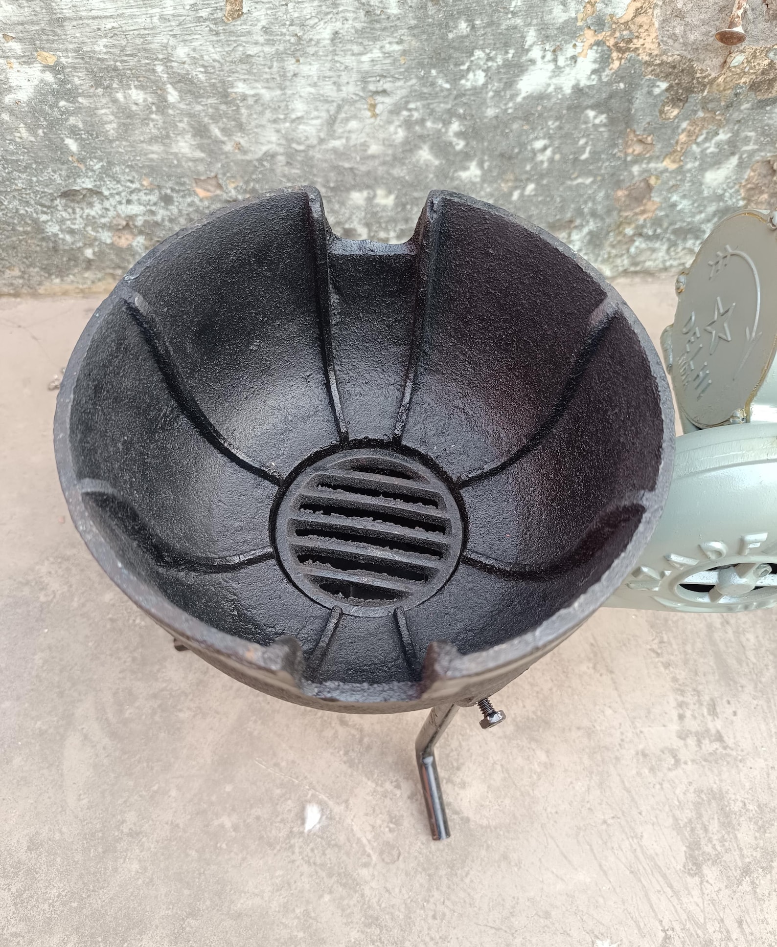 Vintage Hand Forge Blower: Blacksmith Fan, Manual Air Supply - Etsy
