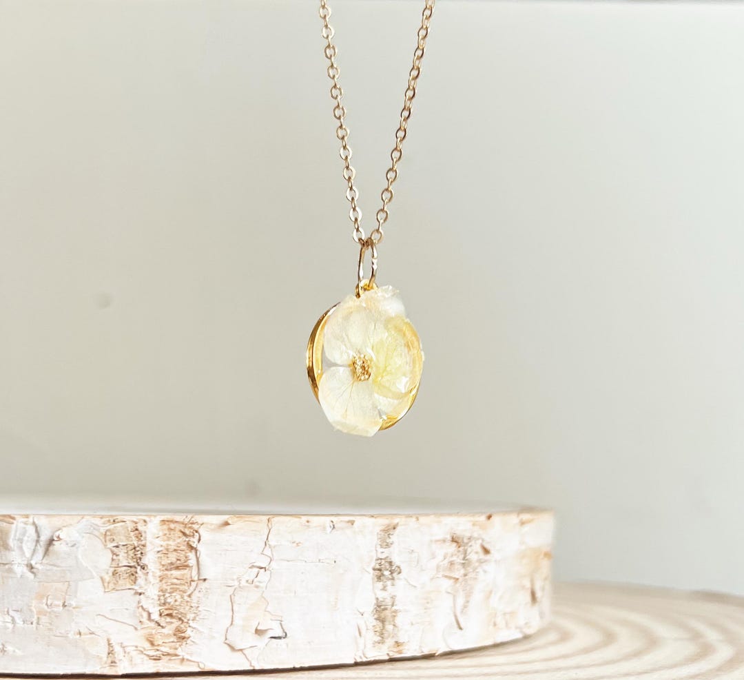 Hydrangea Pendant Necklace, Butter Yellow Floral Resin Jewelry - Etsy