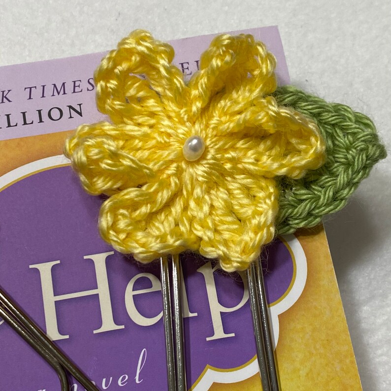 Crochet Flower Big Paper Clip Bookmark - Etsy
