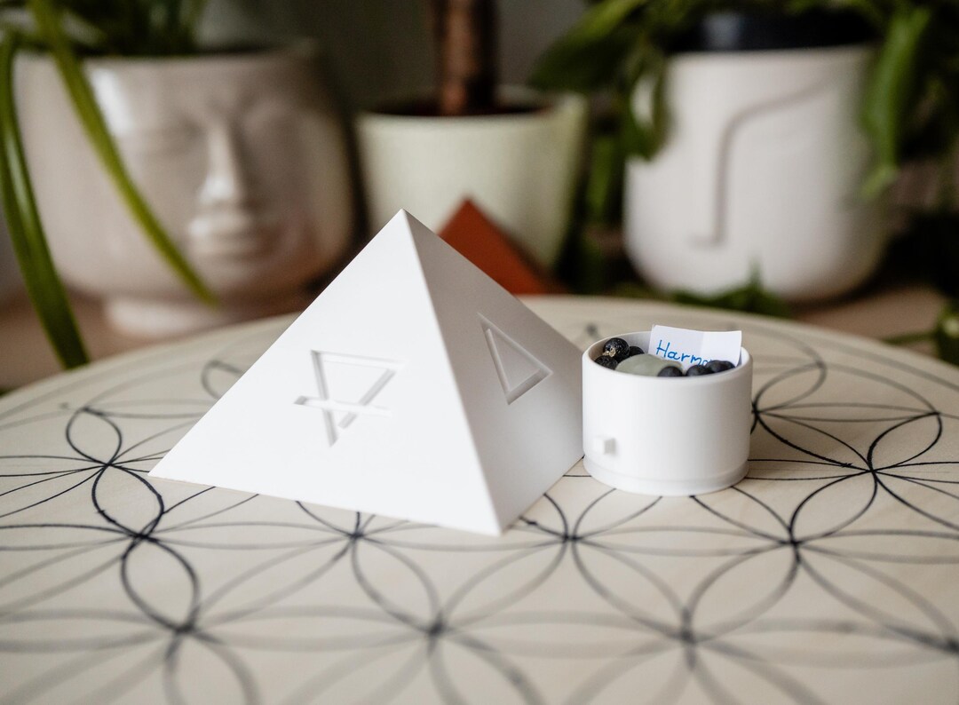 Elemental Sacred Geometry Pyramid Sculpture –earth Element Symbol Decor ...