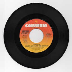 Vintage 1982 Annie Soundtrack 45 RPM — “tomorrow” — Original Movie ...