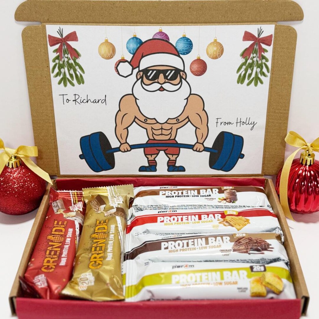 Personalised Protein Bars Christmas Gift Box - 6 Protein Bars ...