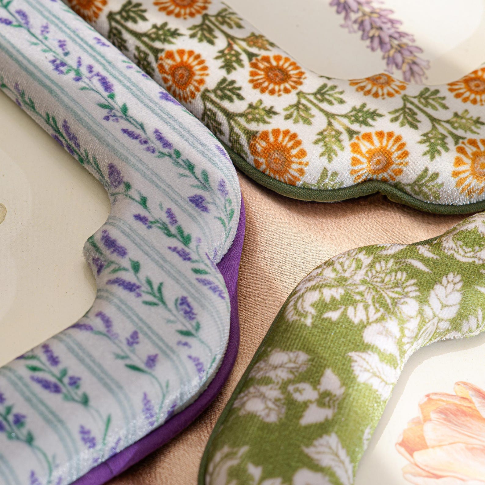 Vintage Floral Fabric Wrapped Scalloped Photo Frames, Cottagecore ...