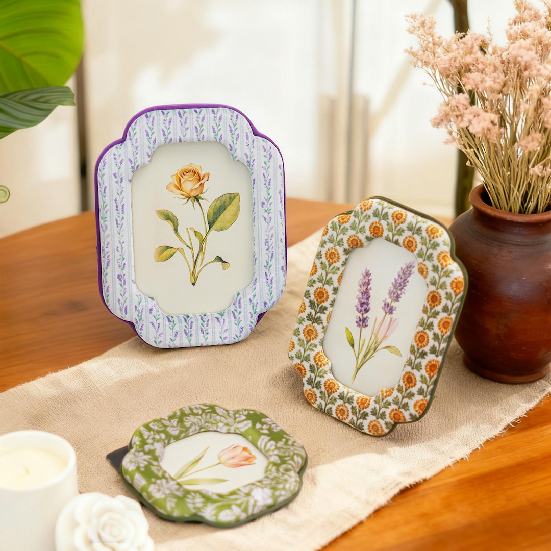 Velvet Photo Frame: Vintage Floral Print, Romantic Decor - Etsy