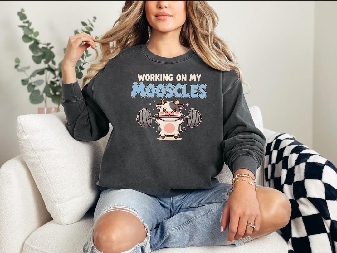 Working on My Mooscles PNG Funny Cow Gym Digital Download Cute Fitness ...