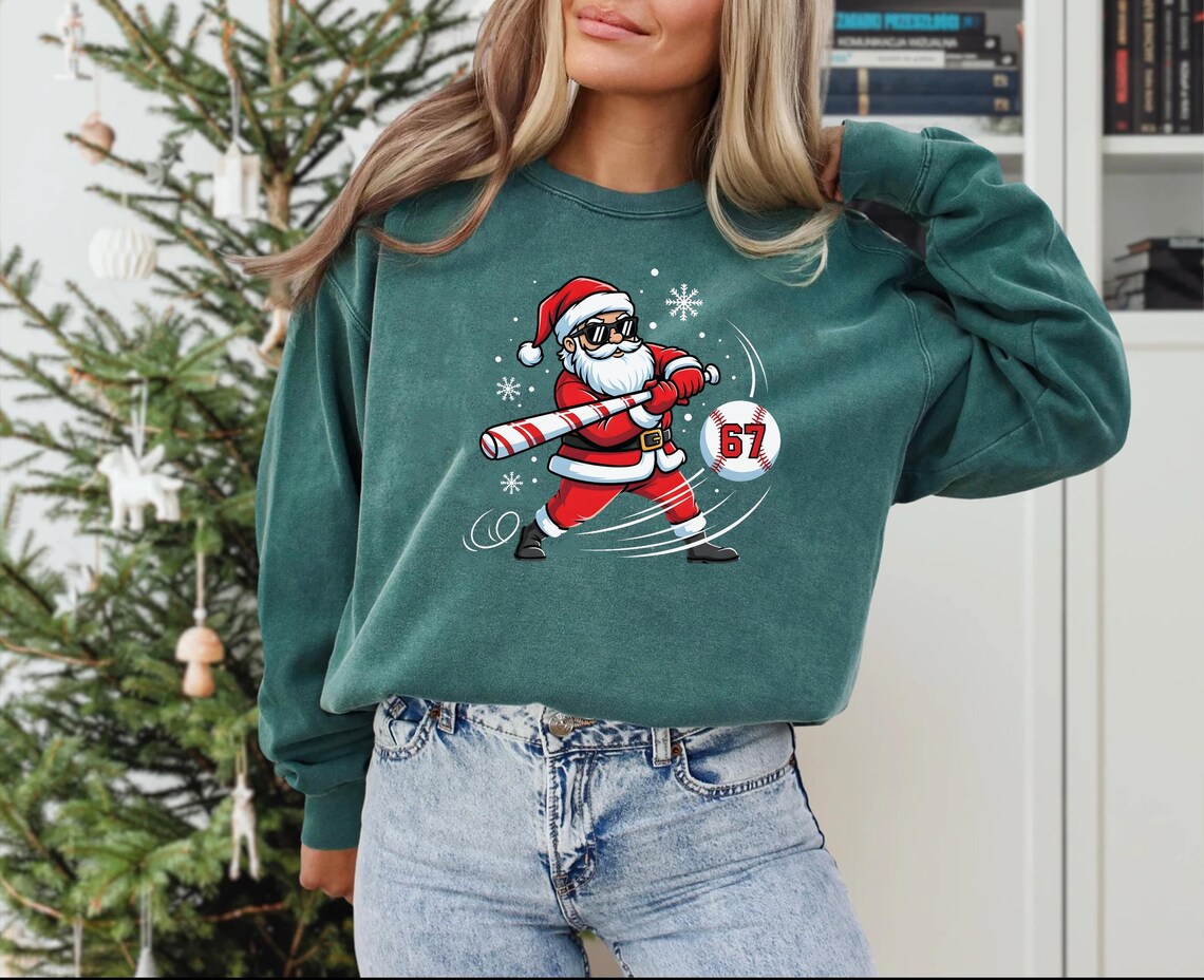 Santa Baseball PNG 67, Funny Christmas Santa Playing Baseball Clipart ...
