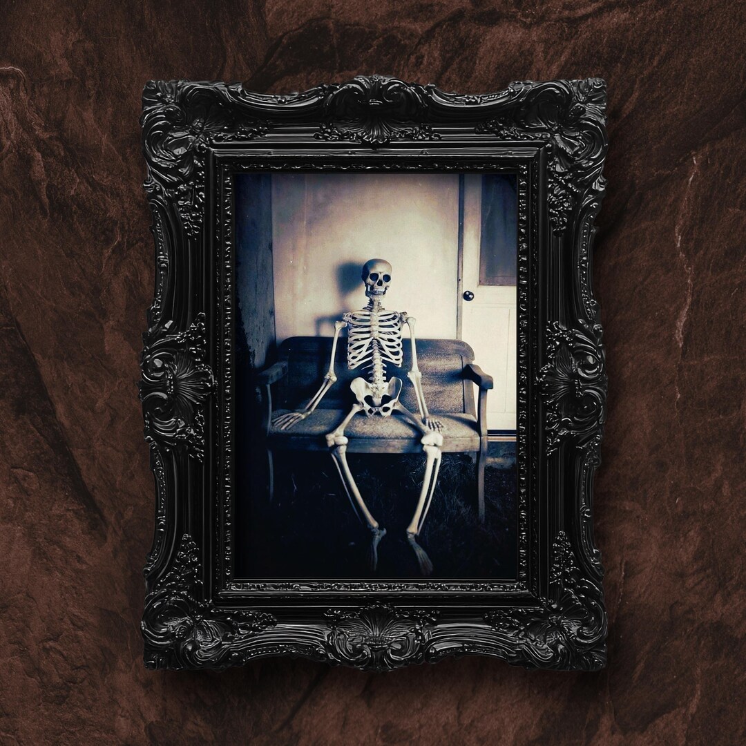 Skeleton Sitting Wall Art - Creepy Gothic Home Decor - Etsy Australia