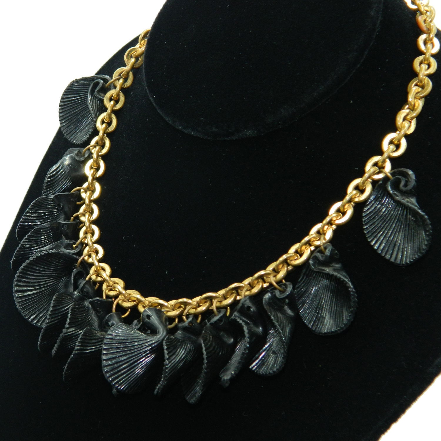 Vintage 1930s Shell Necklace - Etsy