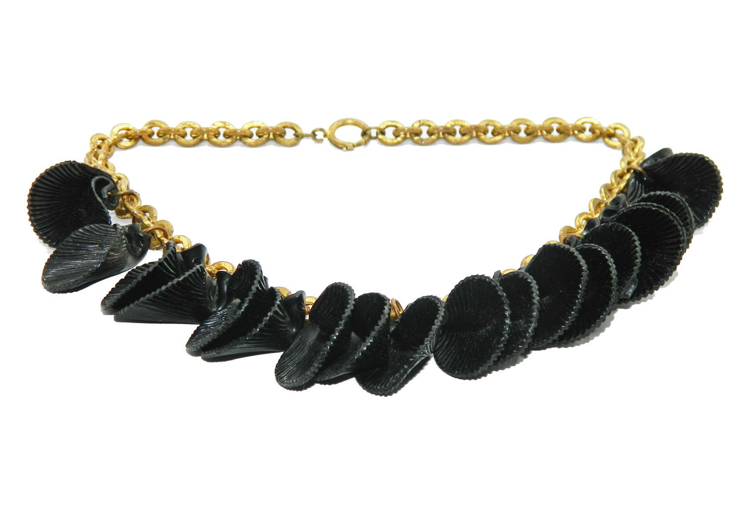 Vintage 1930s Shell Necklace - Etsy