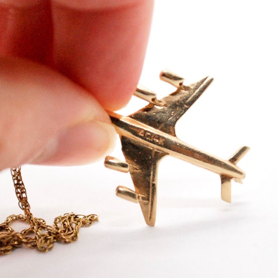 Vintage 14K Gold Airplane Pendant on Chain - Necklace… - Gem
