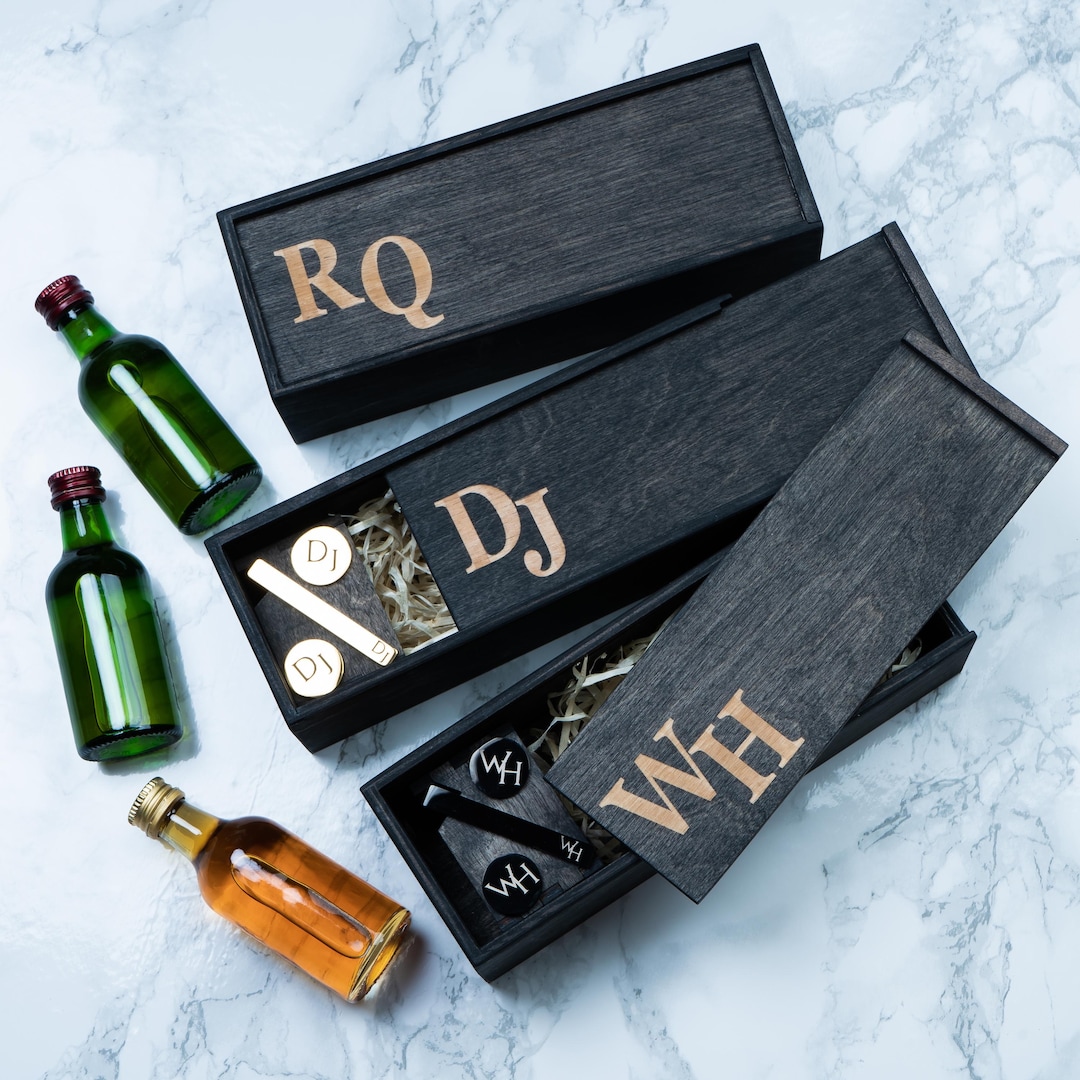 Personalized Wooden Gift Box Set: Engraved Tie Clip and Cufflinks - Etsy