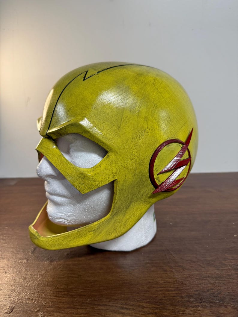 3D Printed CW Flash/reverse Flash Helmet - Etsy