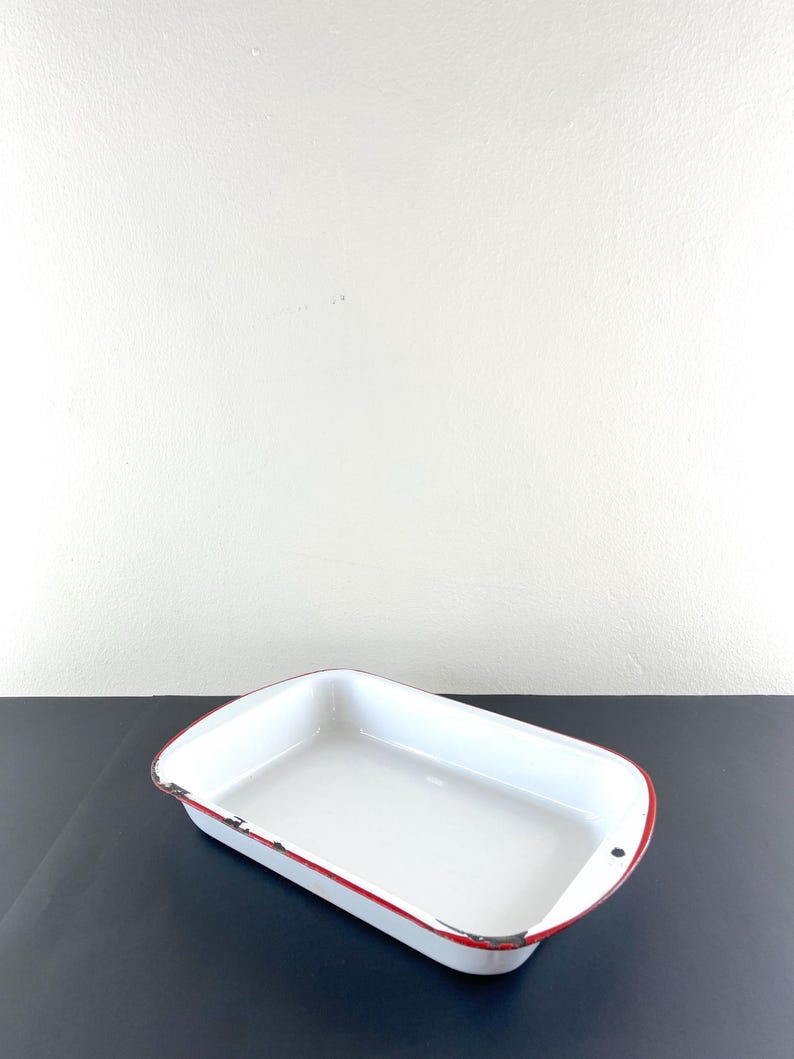 Vintage Enamelware White | Red Rim Tray | Platter | Cake Baking Pan ...