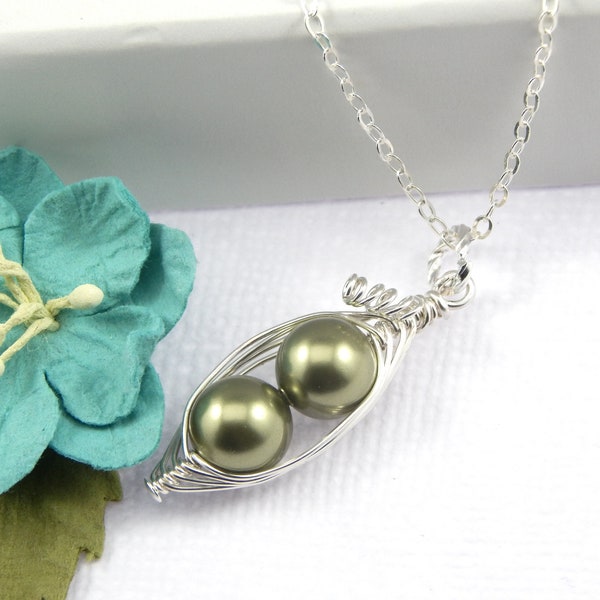 Two Peas in a Pod Necklace - Etsy