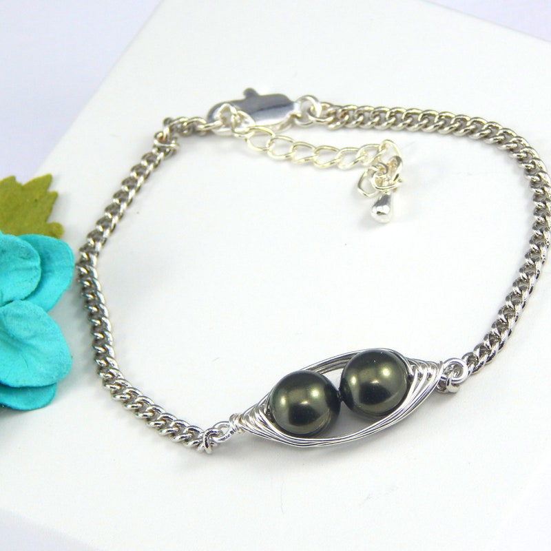Peapod Bracelet - Etsy