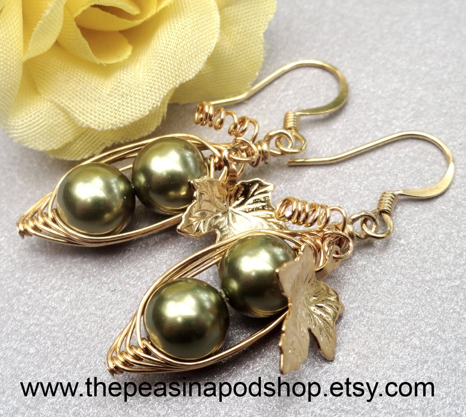Two Peas In A Pod EarringsPeas in a pod Earringsgold pea pod | Etsy