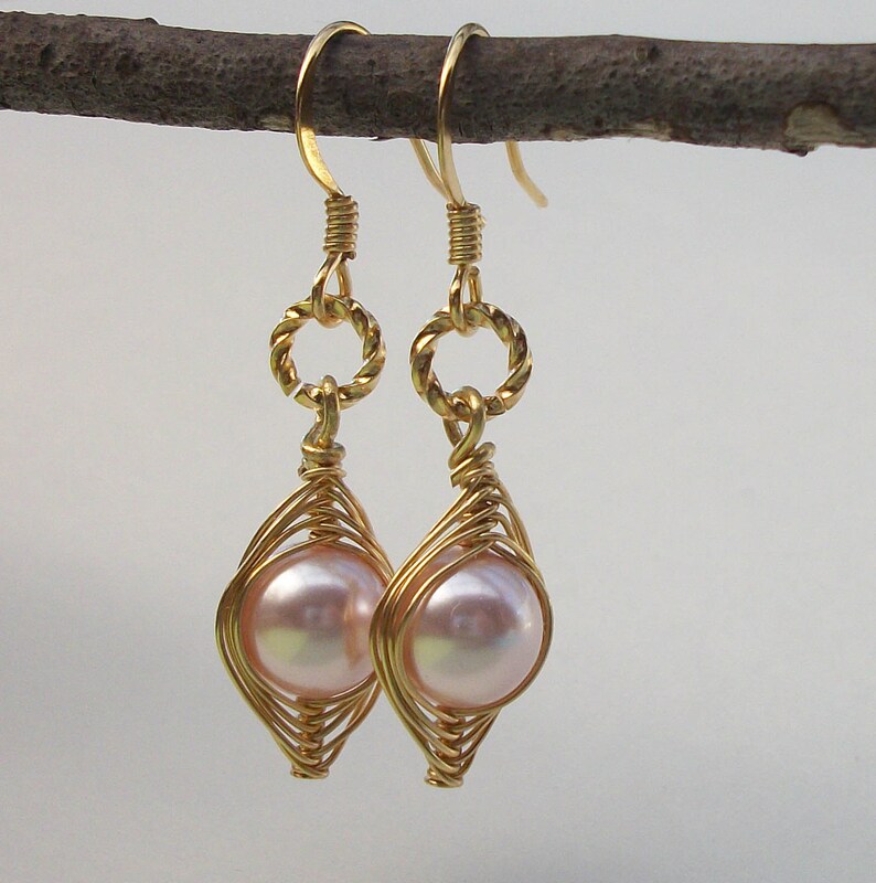 One Pea in A Pod Earringspea Pod Earrings Gold Pea Pod - Etsy