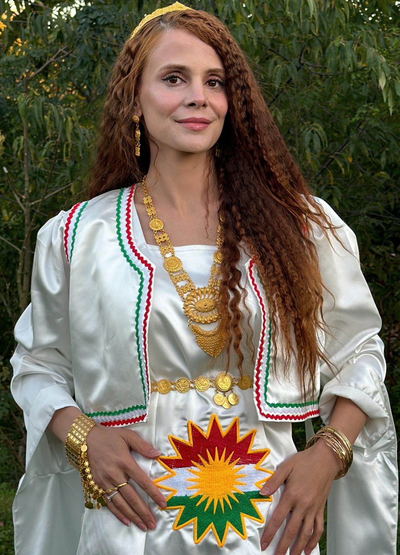 Kurdish Traditional Dress Magnificent White Women's Dress , Traditional ...