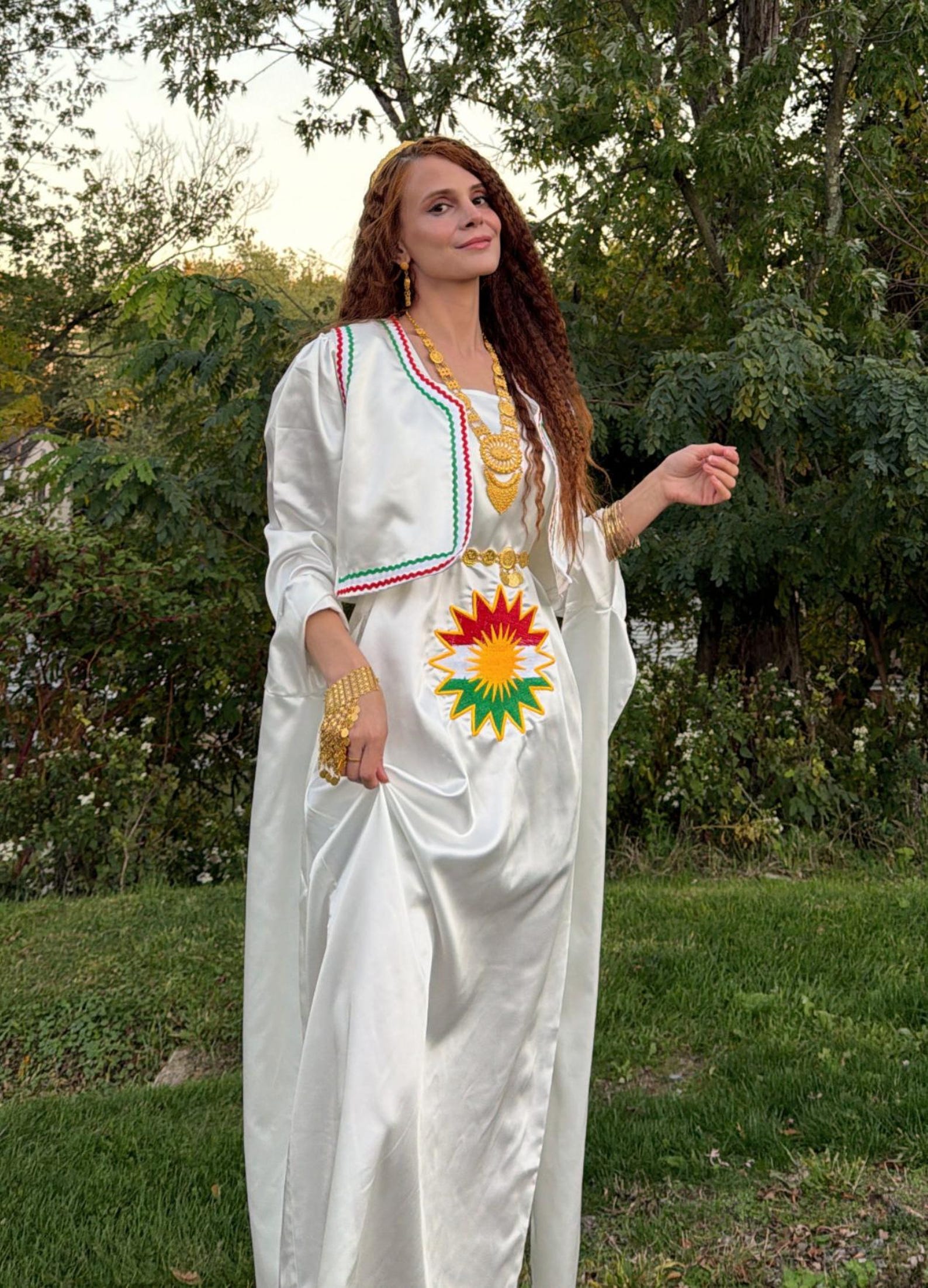 Kurdish Traditional Dress Magnificent White Women's Dress , Traditional ...