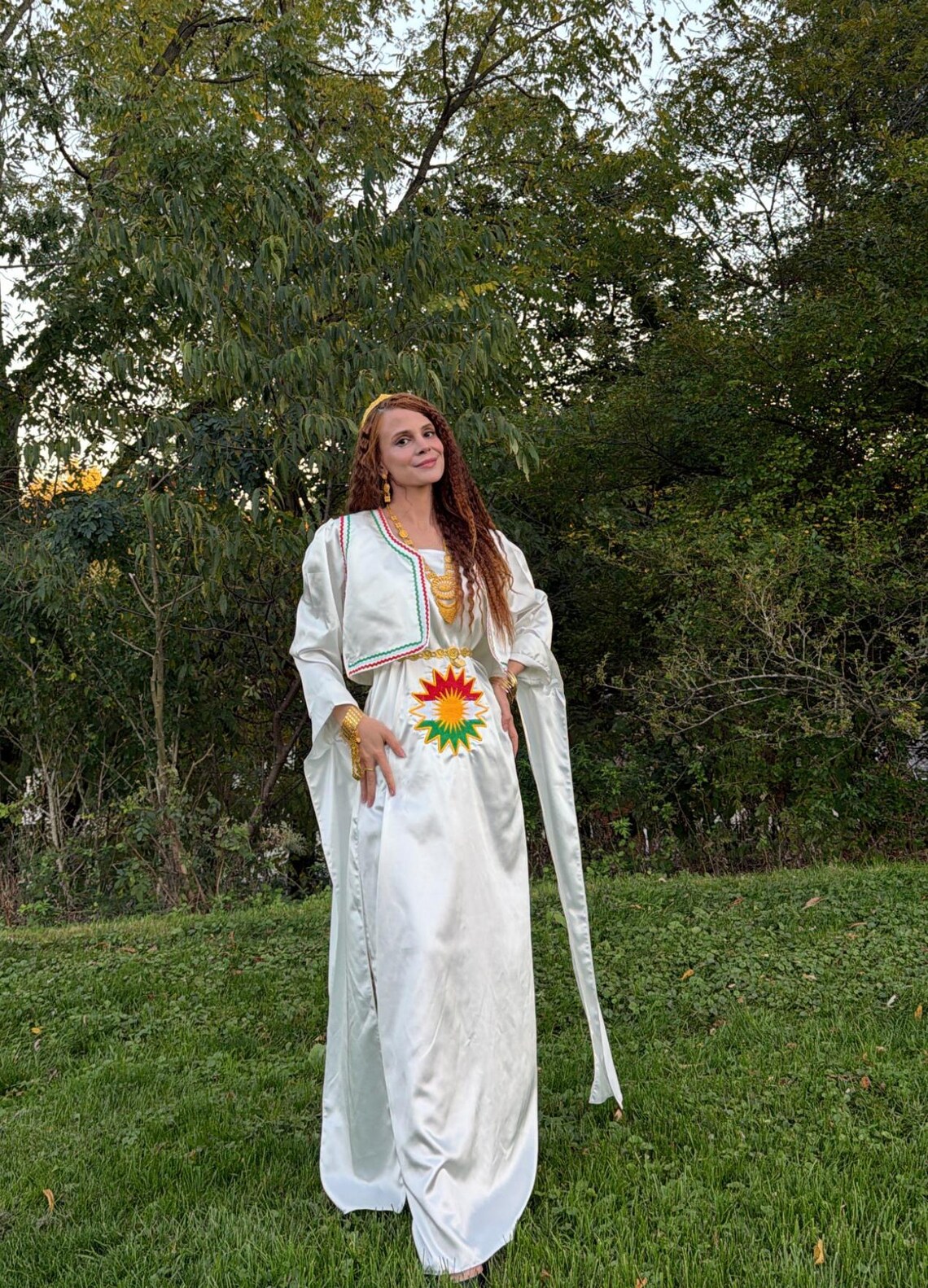 Kurdish Traditional Dress Magnificent White Women's Dress , Traditional ...