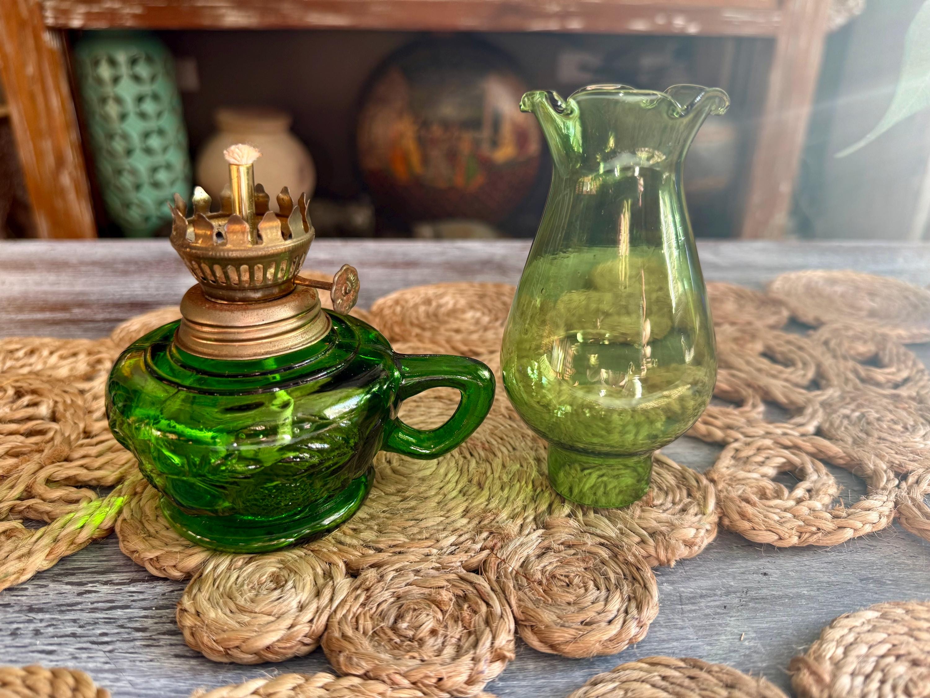Vintage Emerald Green Glass Kerosene Oil Lamp With Chimney - Etsy