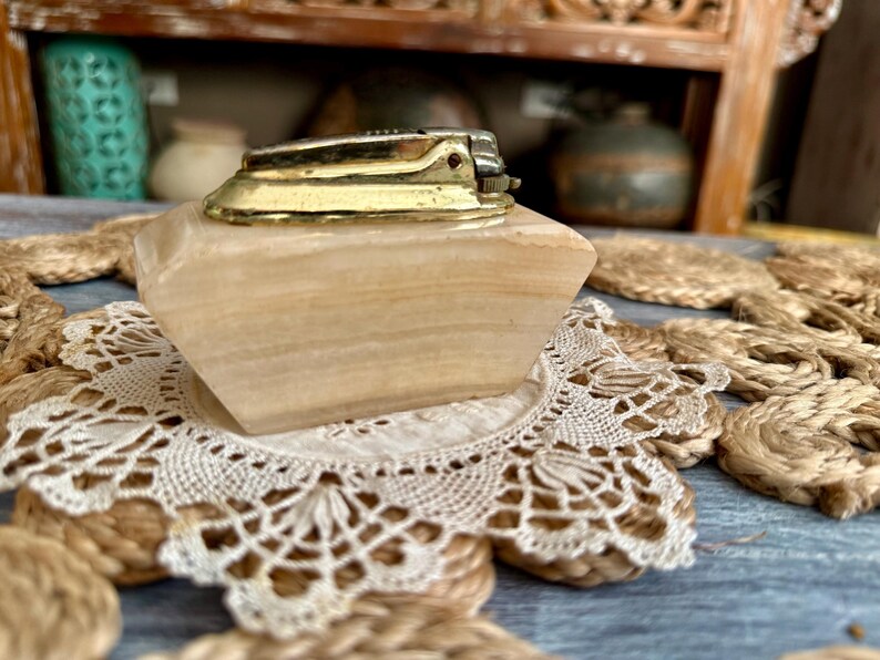 Vintage Ronson Table Lighter on Onyx / Alabaster Base | Mid-century ...